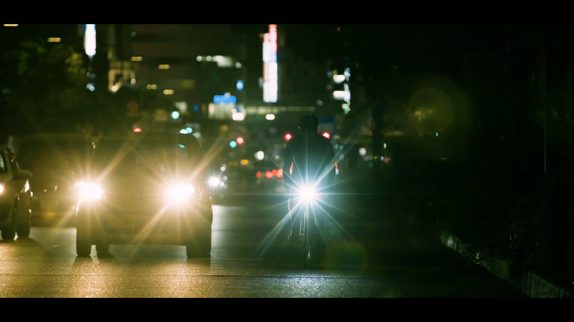 株式会社クロップス - AVII IMAGEWORKS